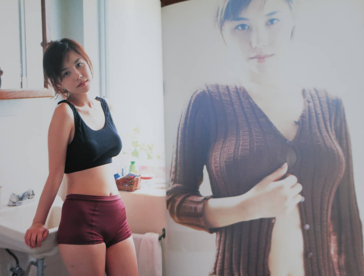 Yahoo!オークション - 秋元綾香写真集 Saruパラ/CLOSE TO AYAKA 複数落...