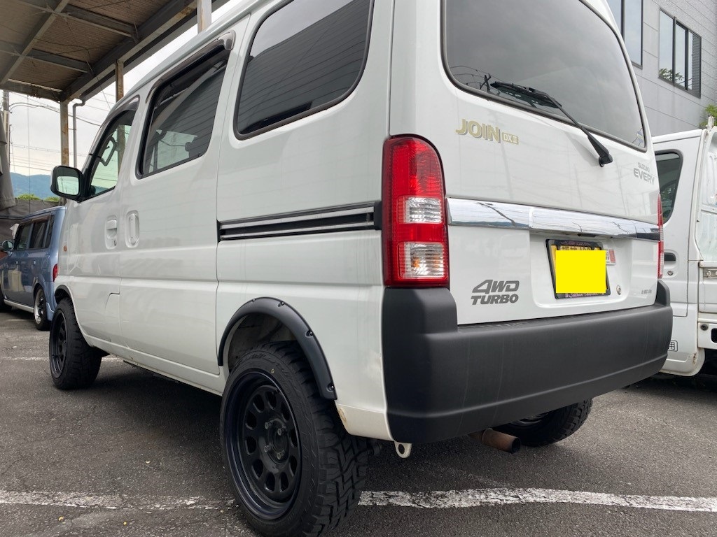 Yahoo!オークション - エブリィ 4WD ターボ 5MT アゲバン DA62V DA62W ...