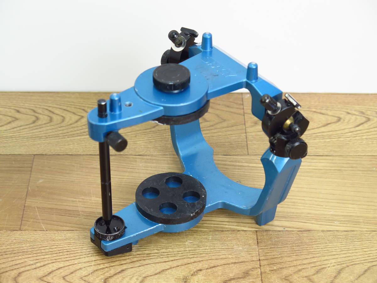 F534 YDM スペイシー咬合器 半調節 モービル 歯科技工 咬合平面板付き(オーラルケア)｜売買されたオークション情報、yahooの商品情報をアーカイブ公開 - オークファン（aucfan ...