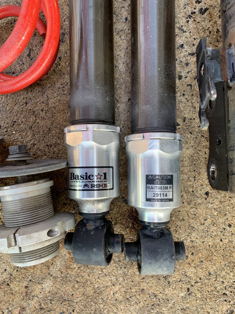 RS-R RSR Basic-i ZVW30 プリウス フルタップ 全長式 車高調 サス ショック 1台分 減衰固定(サスペンションキット ...