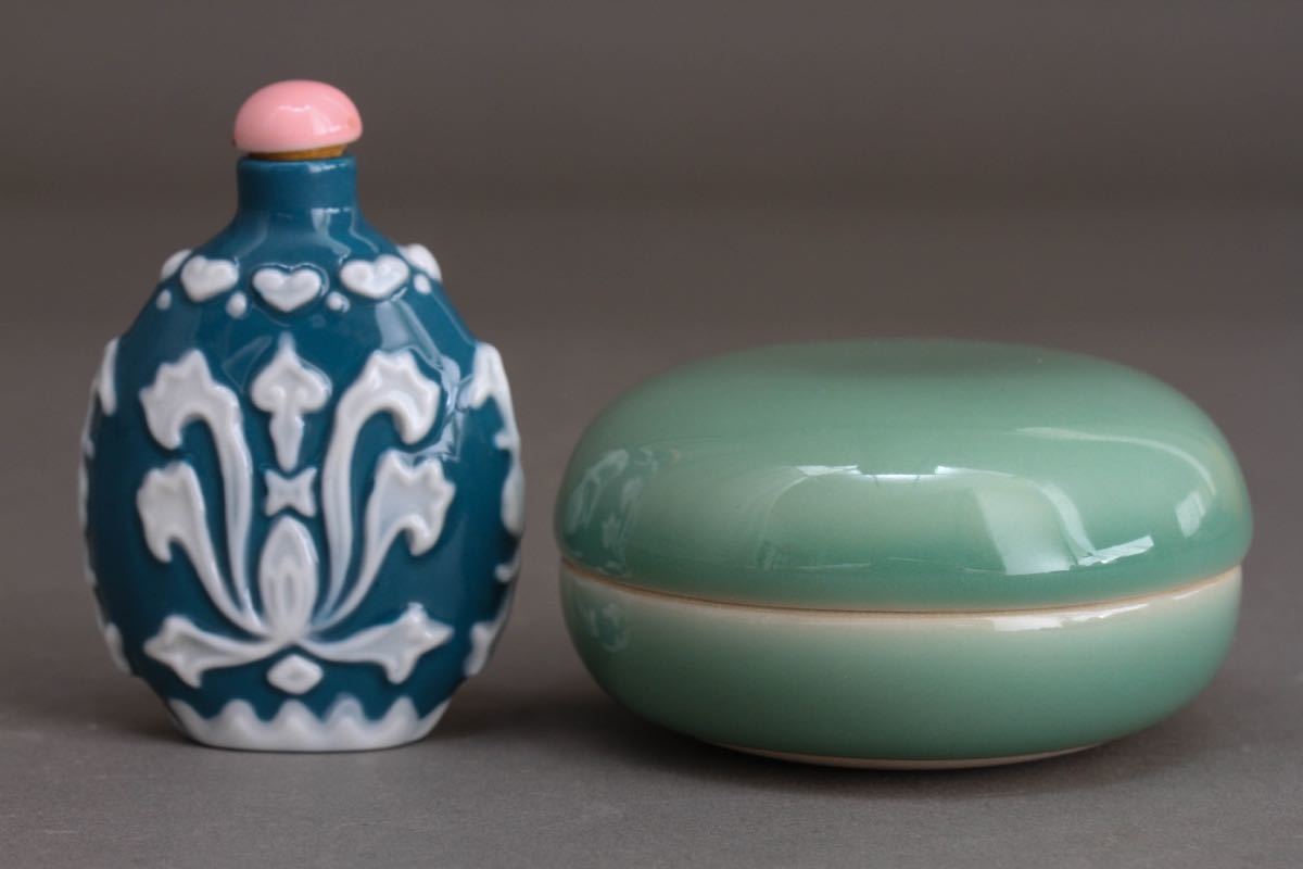 Yahoo!オークション - 【古】2098 鼻煙壺 青磁香合
