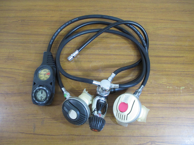 Y12/N2 TUSA ツサ レギュレーター オクトパス スキューバダイビング(レギュレータ)｜売買されたオークション情報、yahooの商品情報をアーカイブ公開 - オークファン（aucfan ...