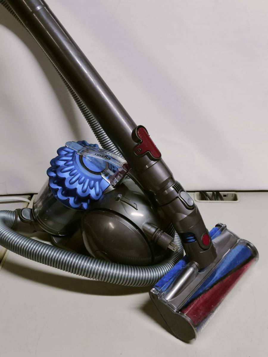 Yahoo!オークション - dyson ダイソン DC24 掃除機 付属品多数 整備動...