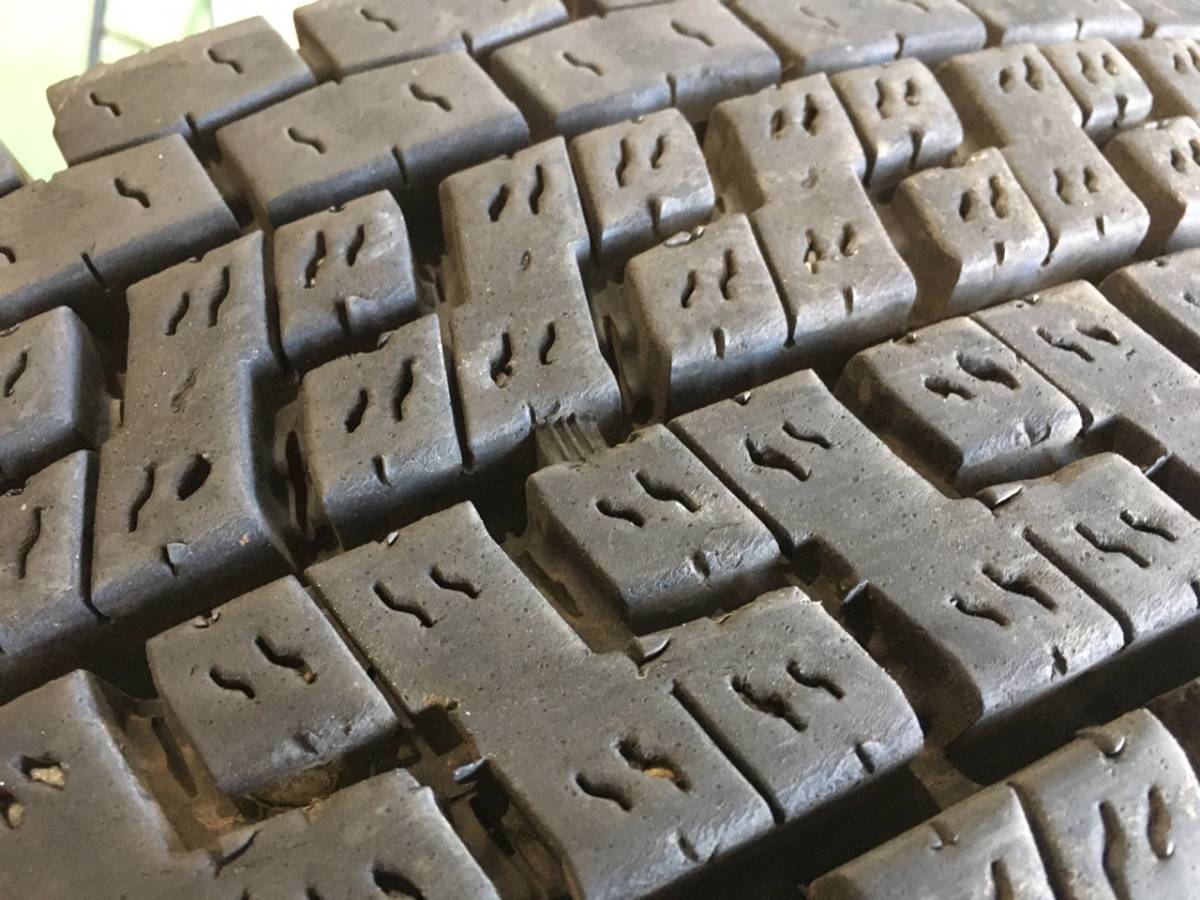 Yahoo!オークション - x097-3-2 245/70R19.5 中古1本 ヨコハマ 再生ス...