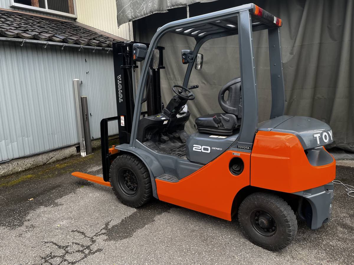 Yahoo!オークション - TOYOTA フォークリフト 2.0t ディーゼル オート...
