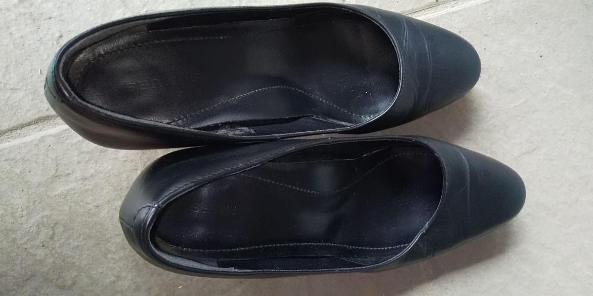 Yahoo!オークション - パンプス LES MUES