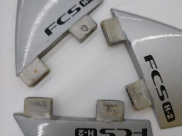 Yahoo!オークション - サーフボードフィン FCS H-2/ かけ有り/ 中古品