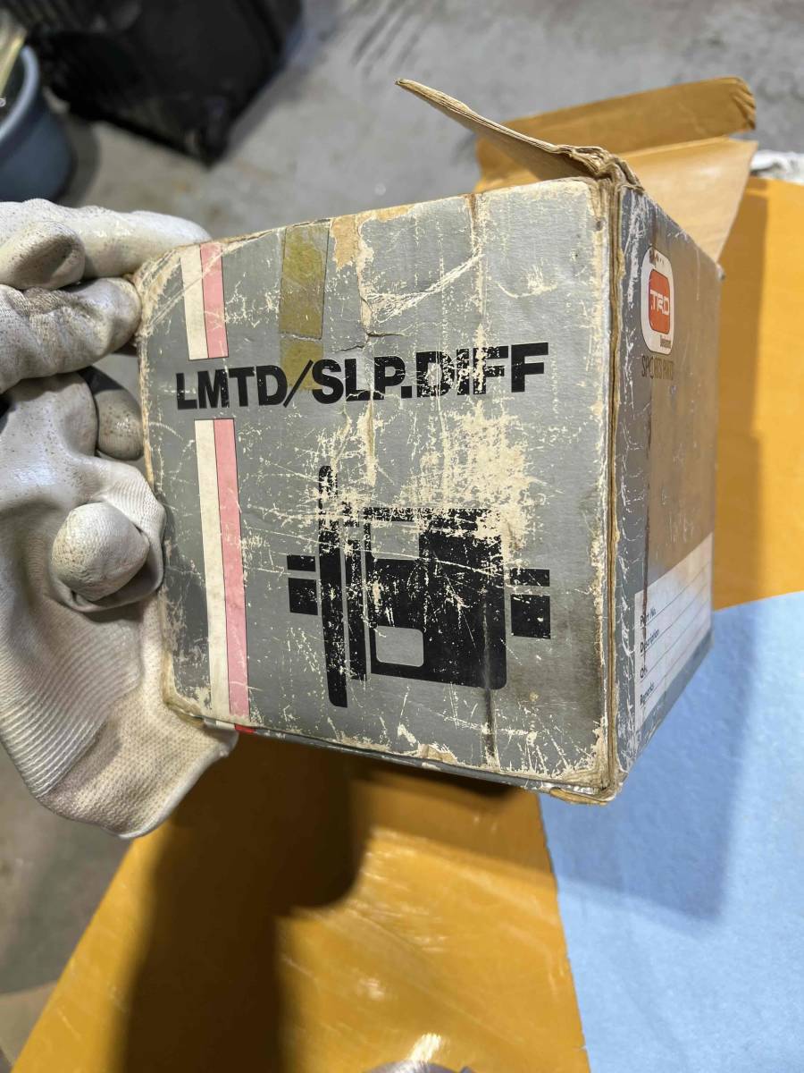 Yahoo!オークション - トヨタ TRD KP61 6インチ LSD 超希少品 新品 未...