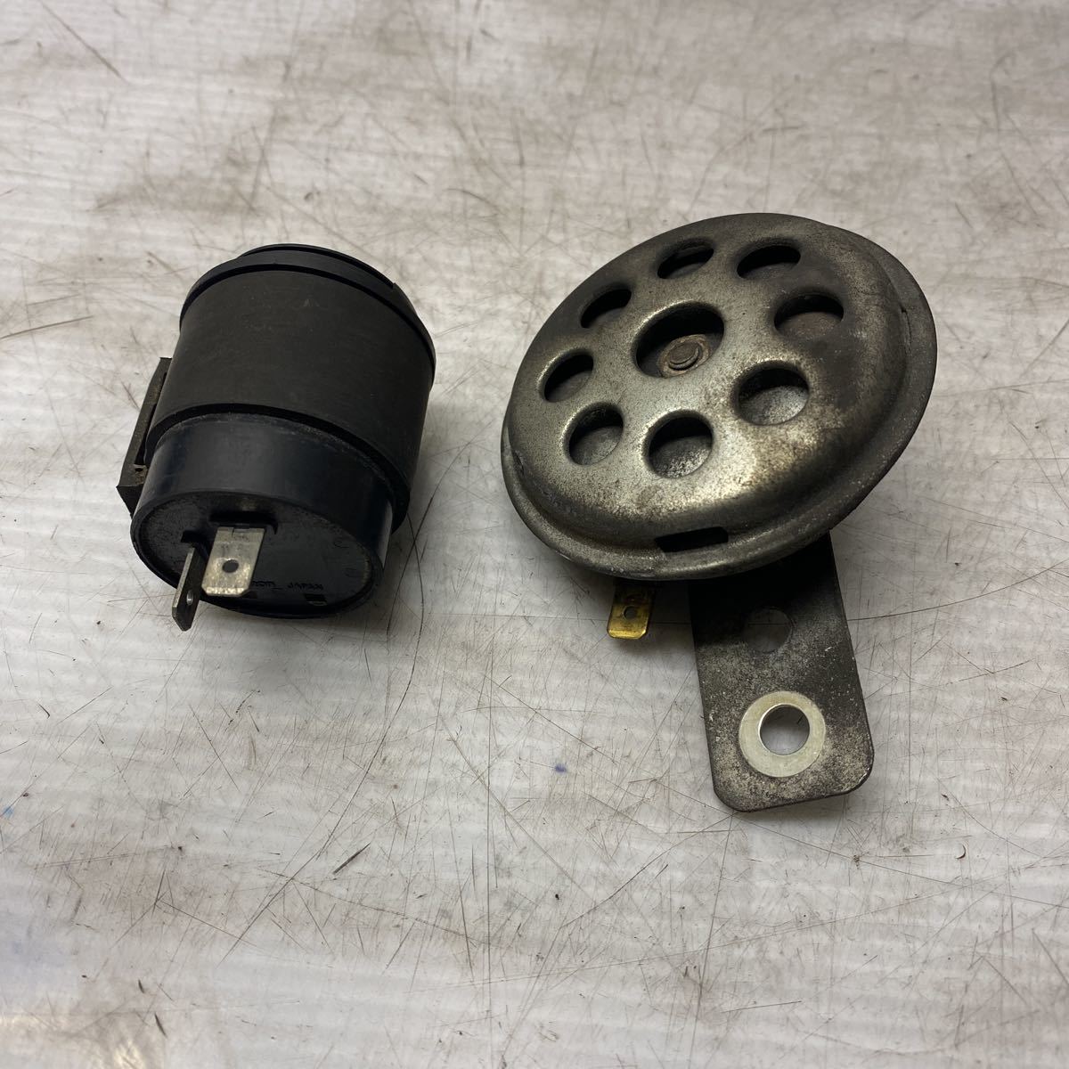 Yahoo!オークション - B64-40 ホンダ ライブディオZX AF35 ホーン ウィ...