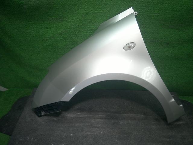 スイフト DBA-ZD11S 左Fフェンダー Z2S 57711-63J10(サイド)｜売買されたオークション情報、yahooの商品情報をアーカイブ公開 - オークファン（aucfan.com）