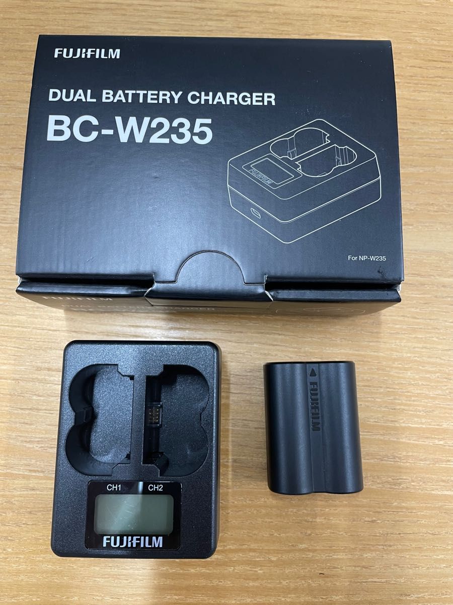 富士フイルム FUJIFILM BC-W235 NP-W235セット バッテリーチャージャー｜PayPayフリマ
