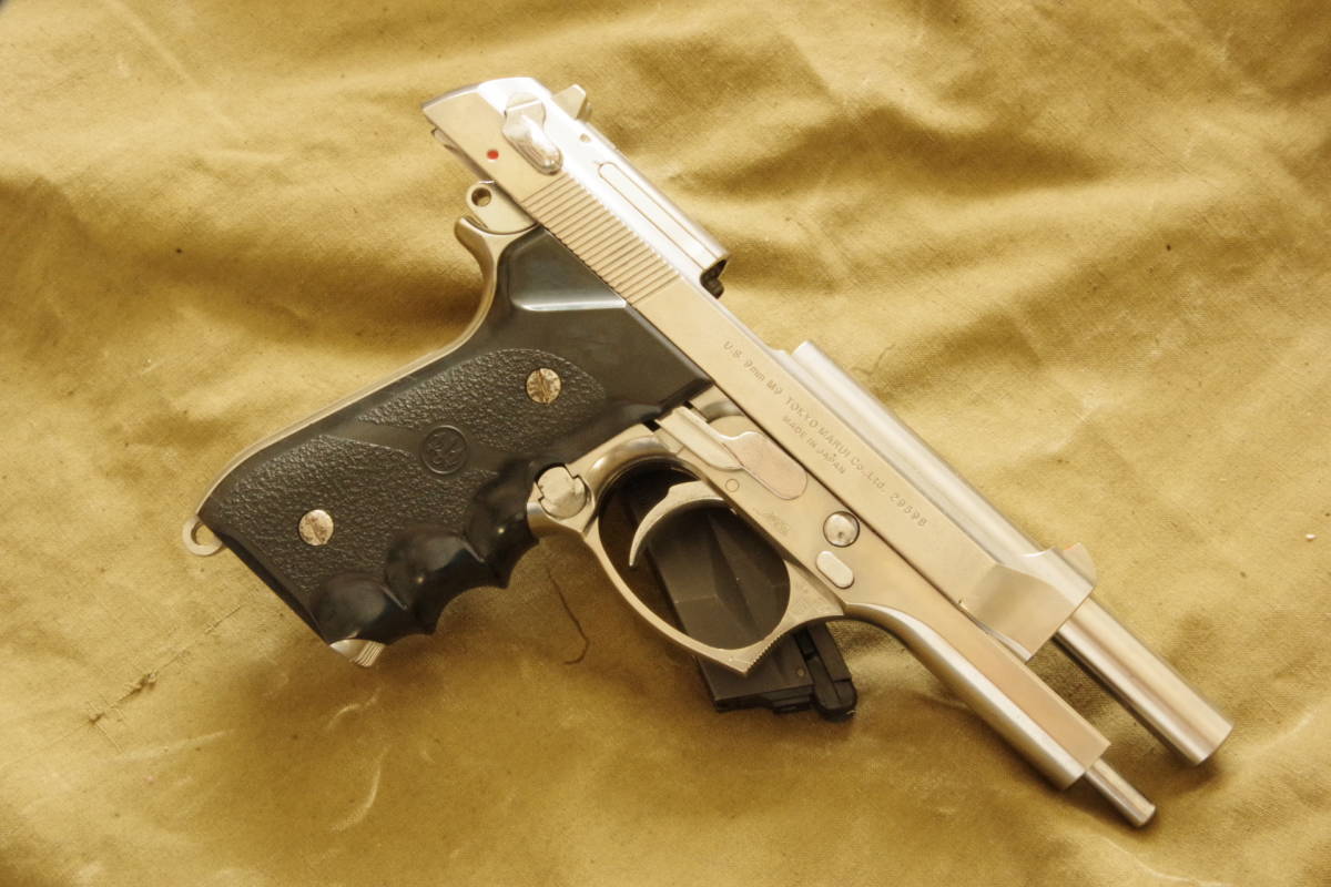 Yahoo!オークション - 東京マルイ ベレッタF92コンバットマスターm9 ガ...