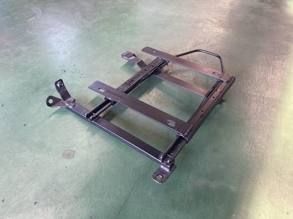 BRIDE ブリッド S13 RPS13 S14 S15シルビア 180SX 右 シートレール 右側 RH 運転席側 N045 SL 底止め(レール)｜売買されたオークション情報、yahooの ...