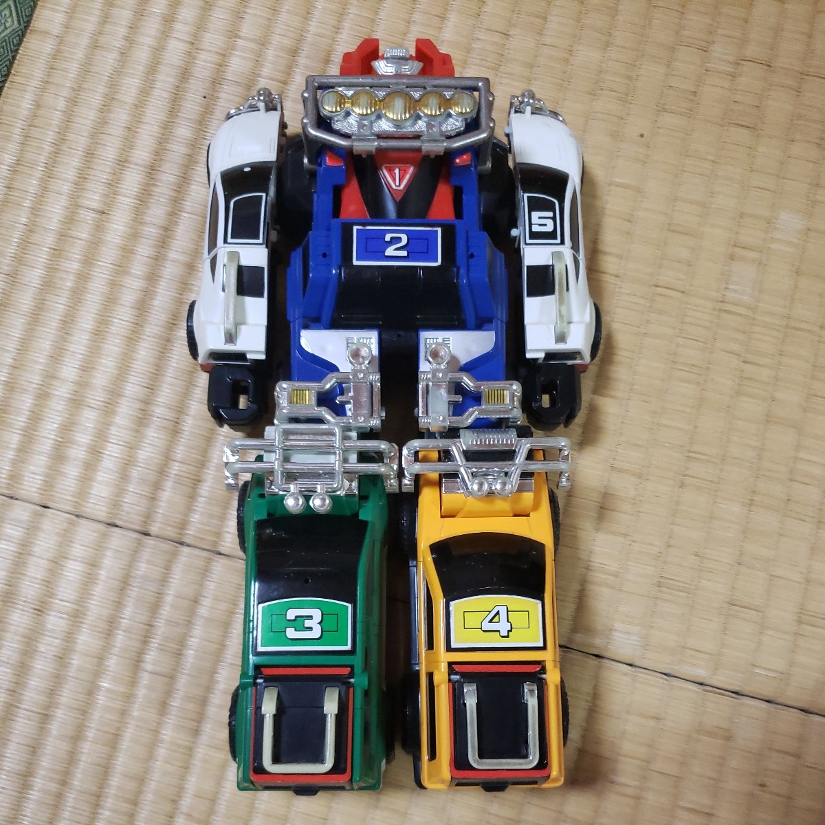 Yahoo!オークション - おもちゃ 破損品 属品欠品 激走合体 DXRVロボ 激...