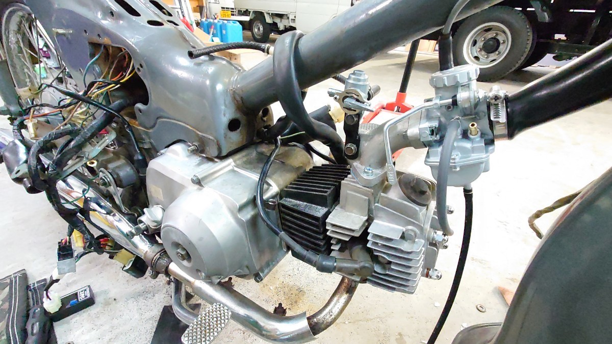 Yahoo!オークション - 超絶 C65 外観ノーマル C90エンジン 4速化 97cc...