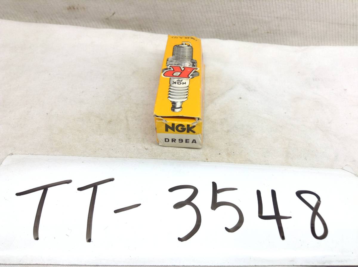Yahoo!オークション - TT-3548 NGK DR9EA スパークプラグ 未使用 即決...