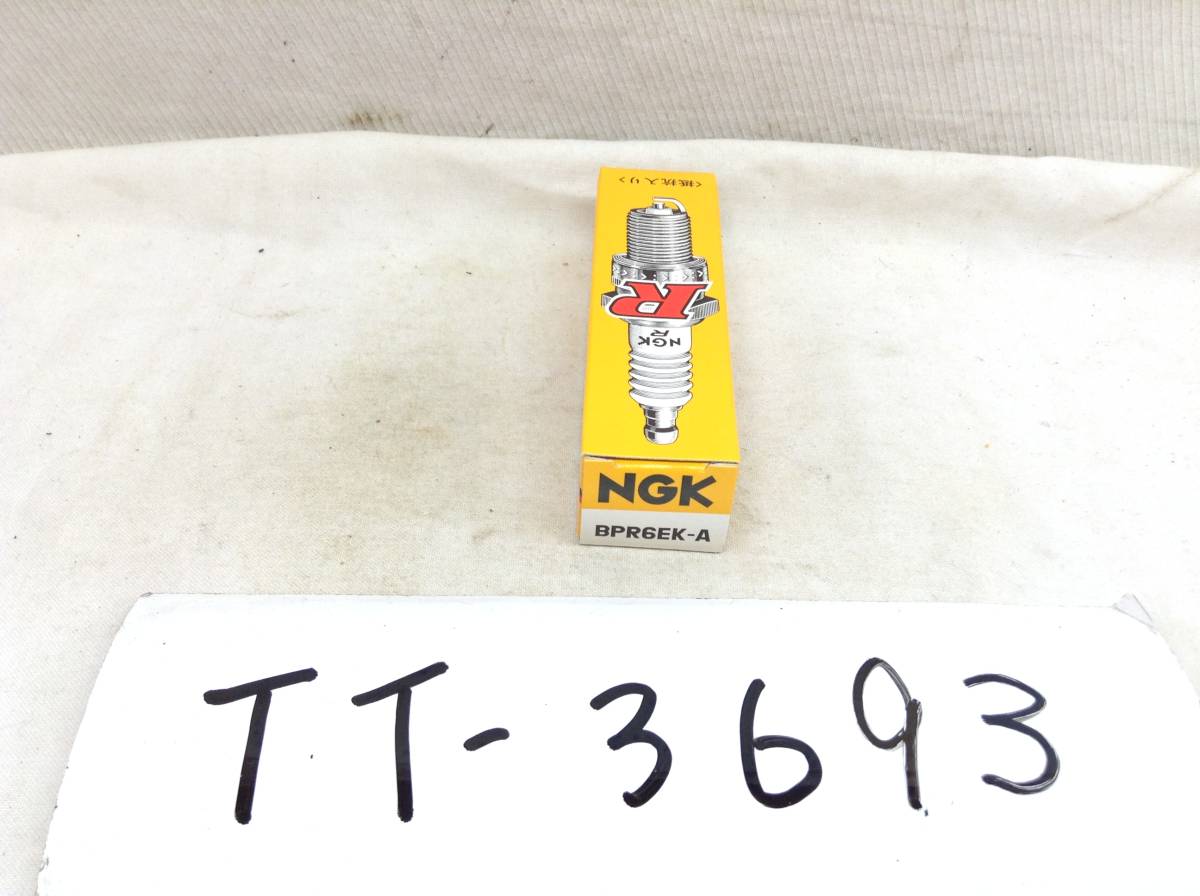Yahoo!オークション - TT-3693 NGK BPR6EK-A スパークプラグ 未使用 即...