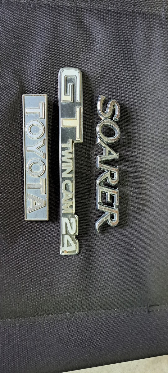 Yahoo!オークション - GZ10 ソアラ エンブレム