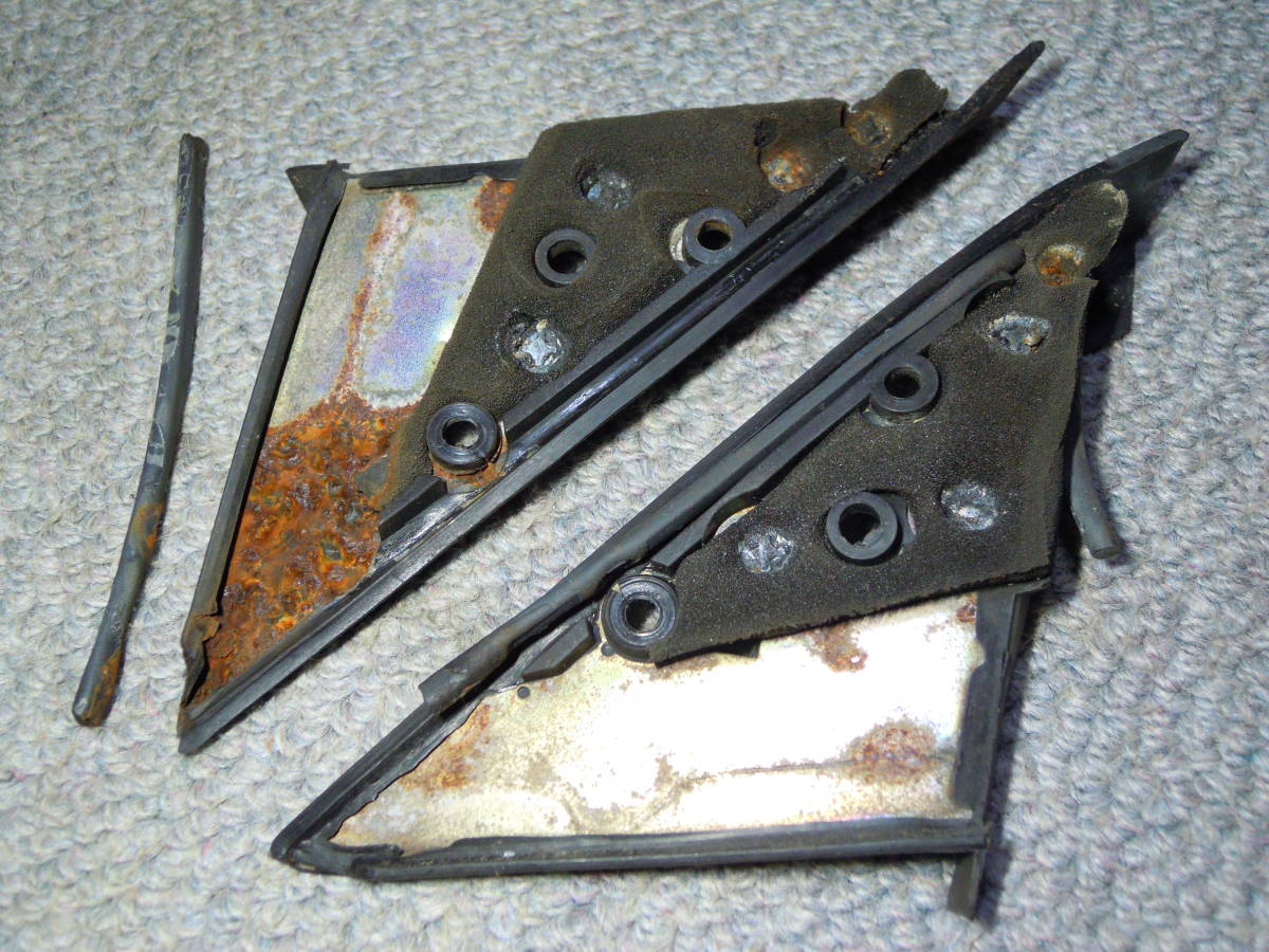 Yahoo!オークション - 送料無料 日産 スカイライン 31 R31 HR31 4ドア...