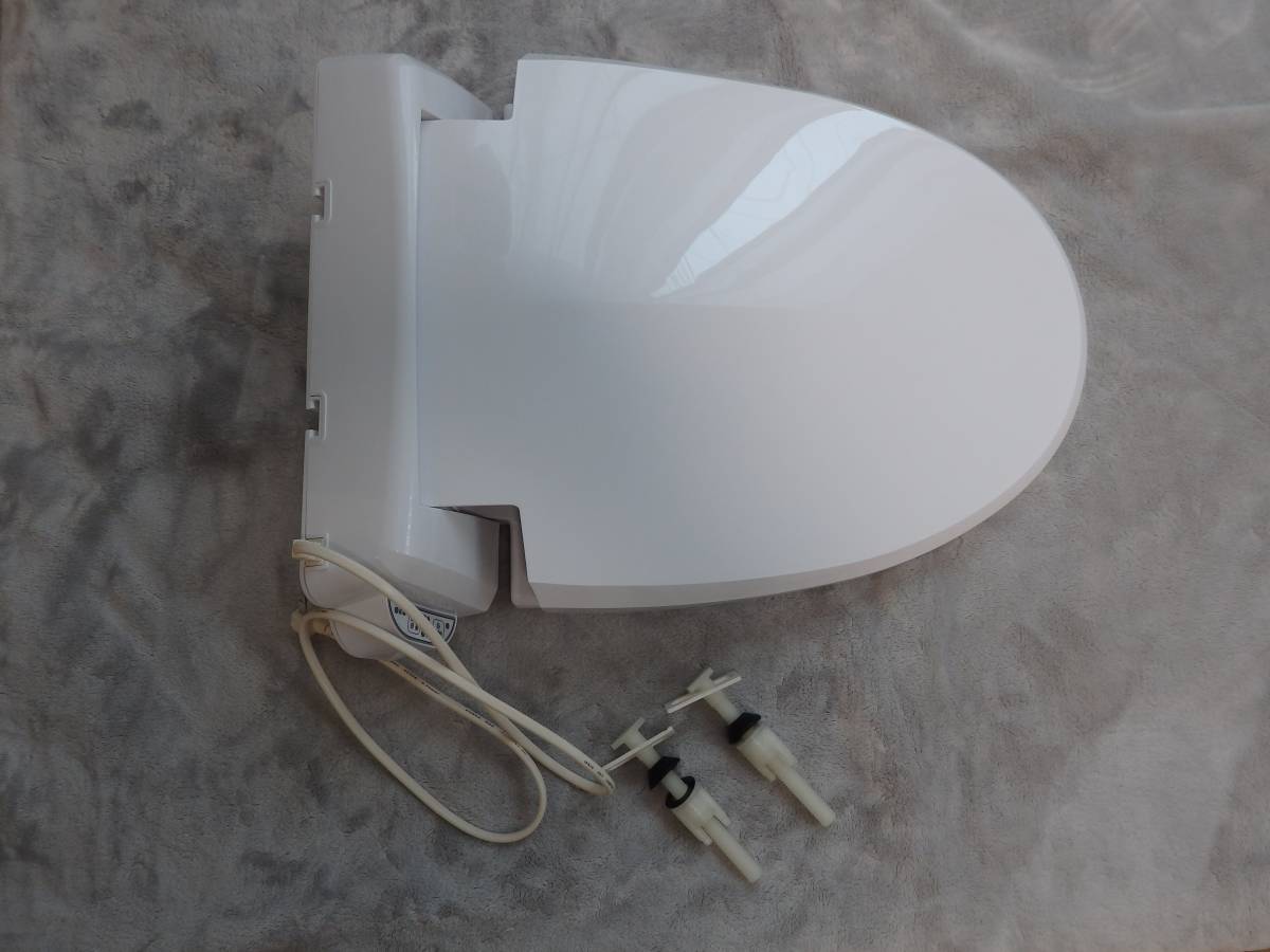 SANEI 暖房便座 前丸タイプ 洋式トイレの取替え用便座 PW9041(建築材料、住宅設備)｜売買されたオークション情報、yahooの商品情報をアーカイブ公開 - オークファン（aucfan ...