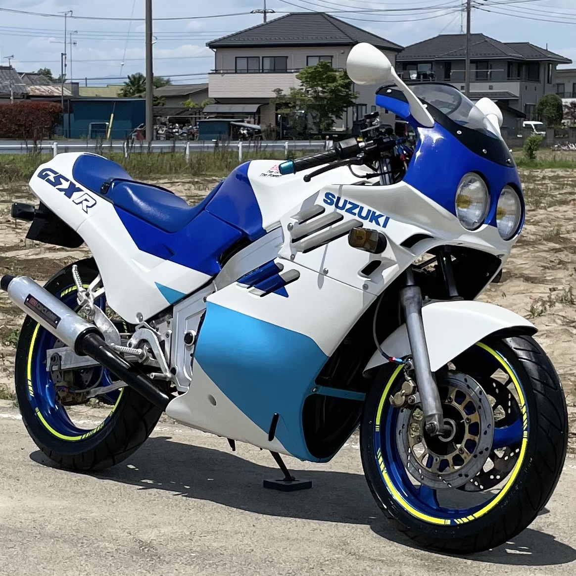Yahoo!オークション - GSX-R400 実動 書類付き 低走行 車検R6年8月迄 1...
