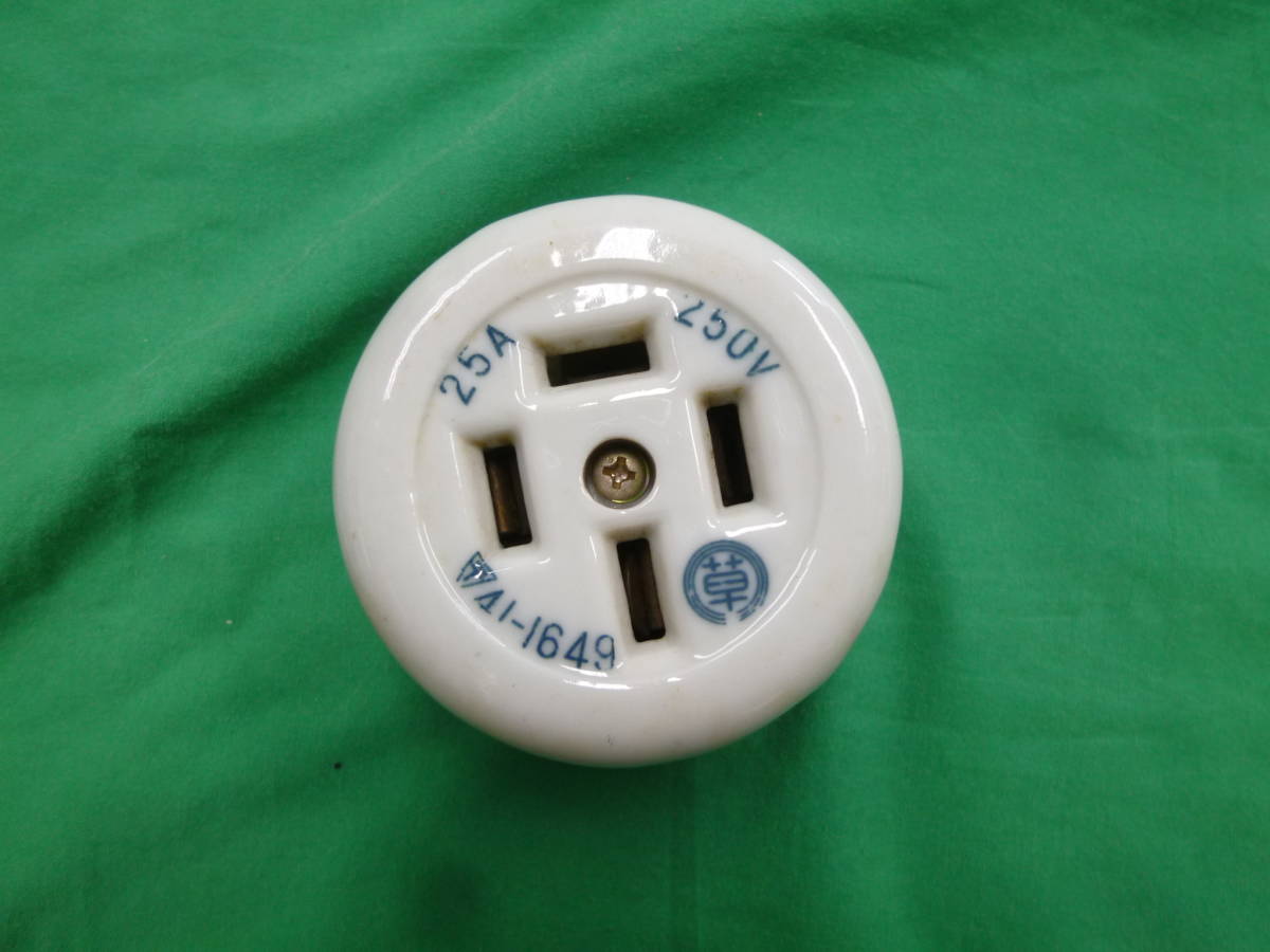Yahoo!オークション - 【7225】昭和レトロ 陶器コンセント