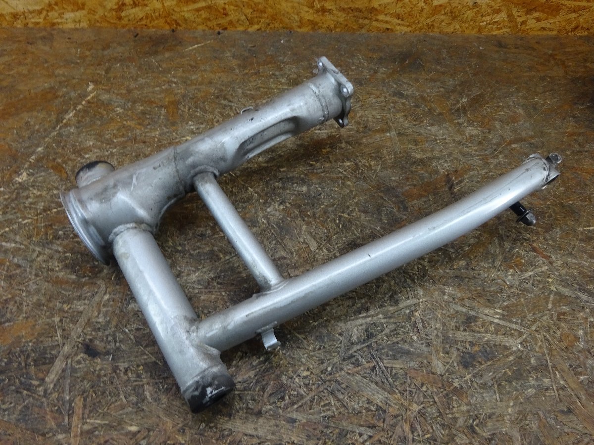 Yahoo!オークション - [Y93]VMAX JYA2LTN04WA014 純正 スイングアーム