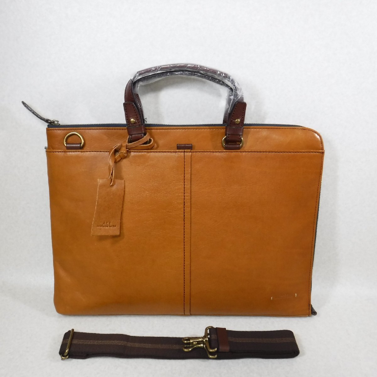 Yahoo!オークション - BB968 AXE アックス 定価28600円 2WAY レザービ...