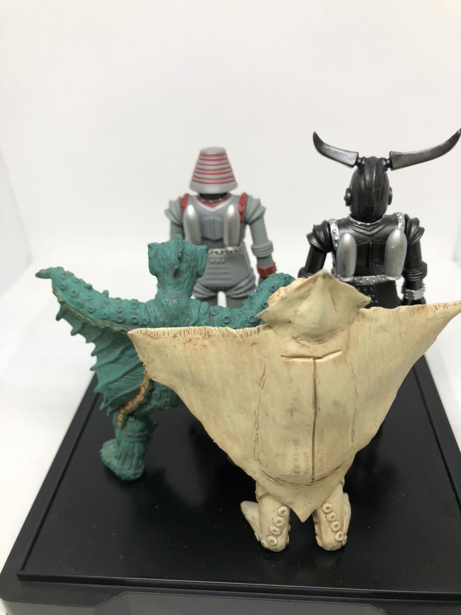 2740 ジャイアントロボ フルタ フィギュア 大海獣ダコラー 軟体怪獣イアカゲラス GR2 昭和 特撮 おまとめ 4体(アニメーション)｜売買されたオークション情報、yahooの商品情報を ...