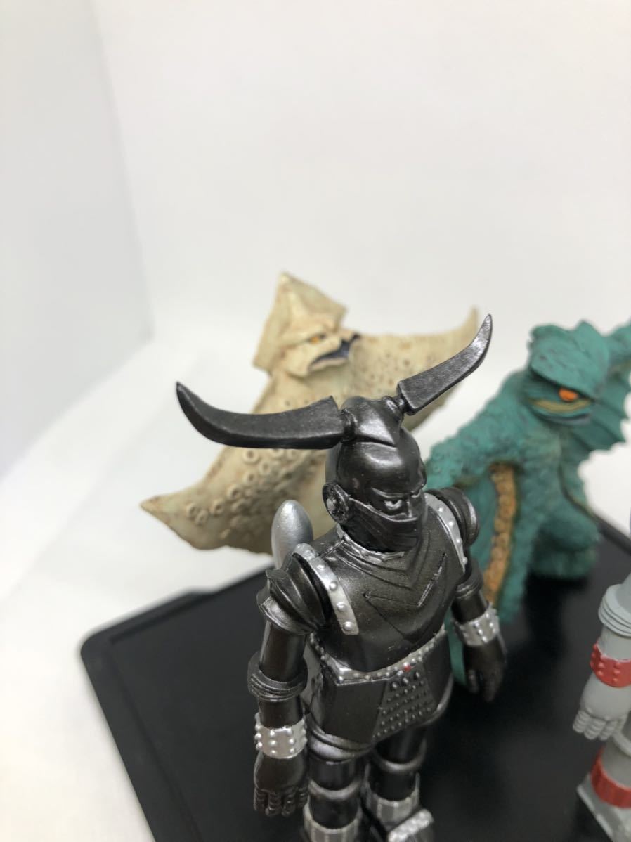 2740 ジャイアントロボ フルタ フィギュア 大海獣ダコラー 軟体怪獣イアカゲラス GR2 昭和 特撮 おまとめ 4体(アニメーション)｜売買されたオークション情報、yahooの商品情報を ...