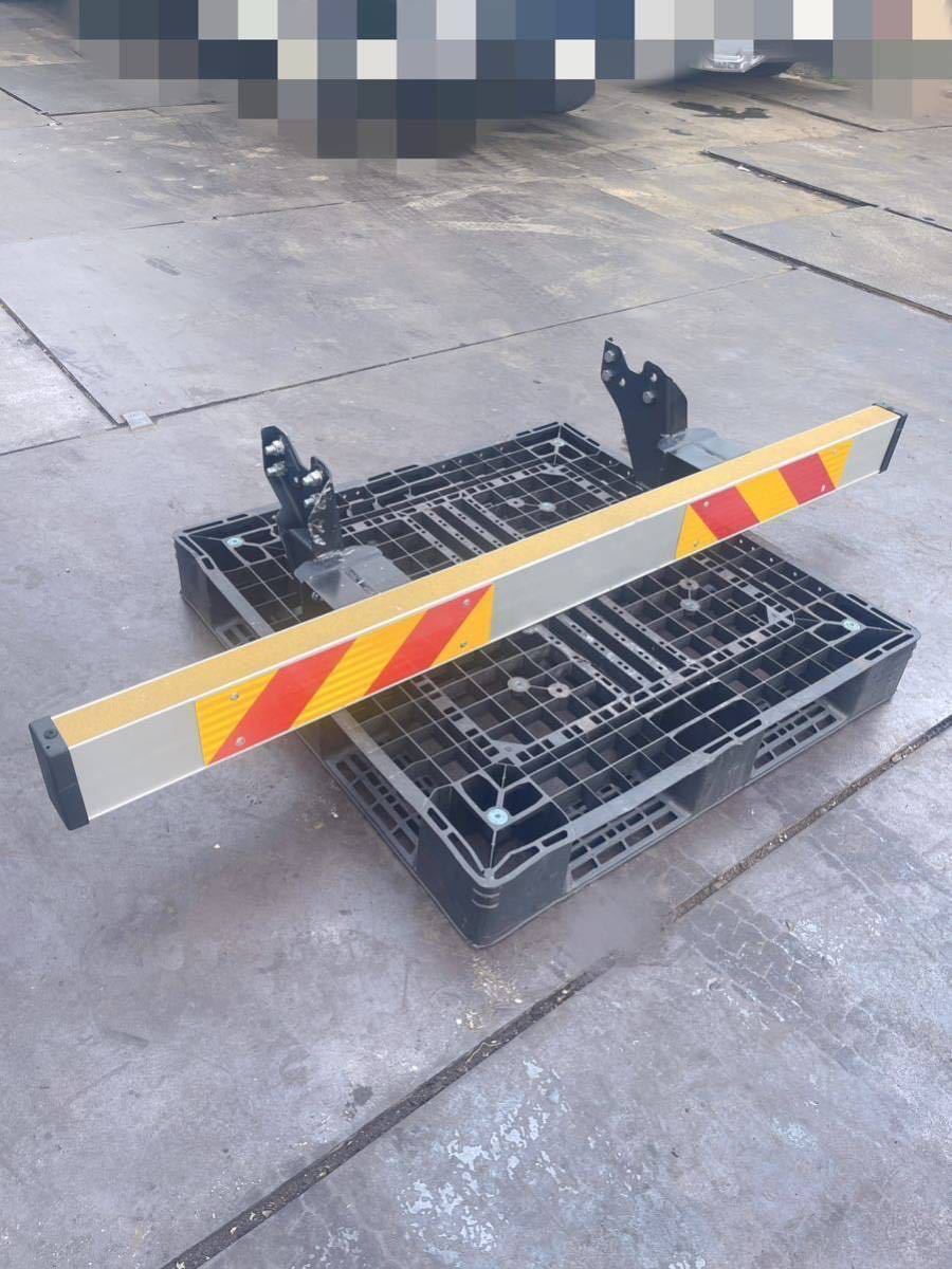 Yahoo!オークション - いすゞ中型フォワード新車外し取付ステーゼブラ...