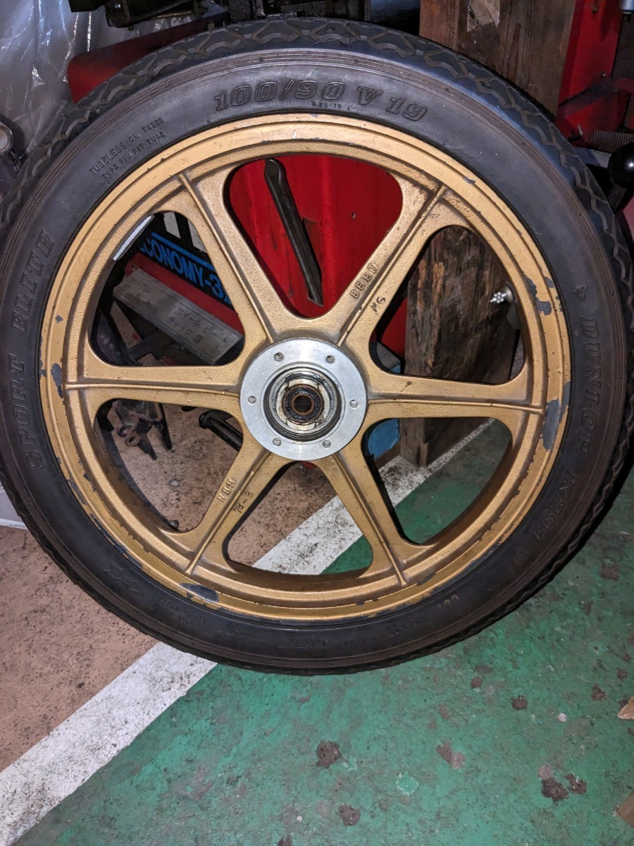 Yahoo!オークション - 代理出品 BEET Z1 Z2用 6穴 フロントホイール BE...