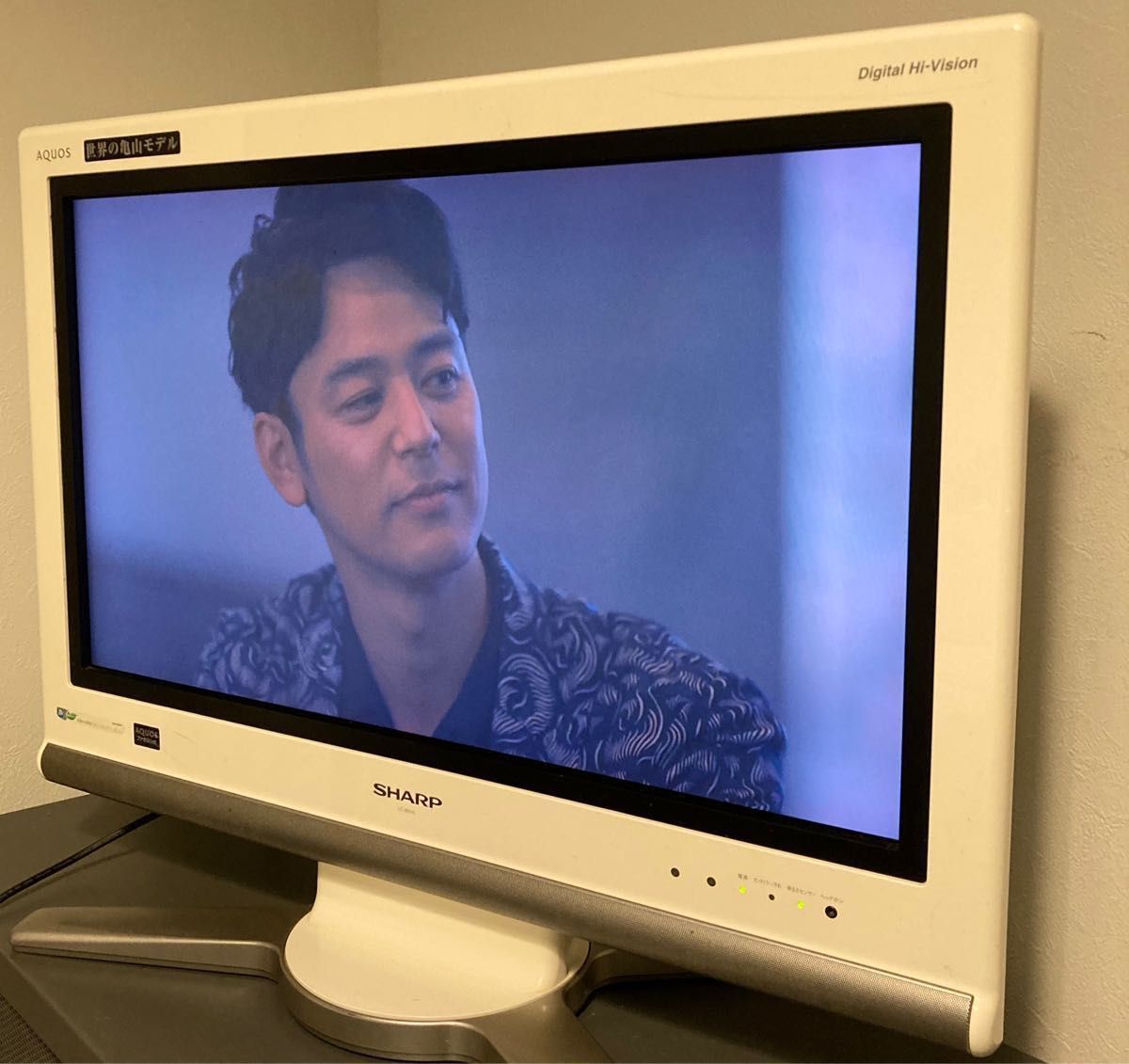 水様専用】シャープ アクオス 液晶テレビ 26インチ 2007年製 水様専用】シャープ アクオス 液晶テレビ 26インチ 2007年製