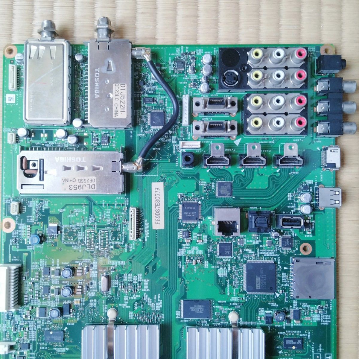 REGZA基板 (チューナー)【ジャンク品】東芝 REGZA 42Z1・37Z1 REGZA基板 (チューナー)【ジャンク品】東芝 REGZA 42Z1・37Z1