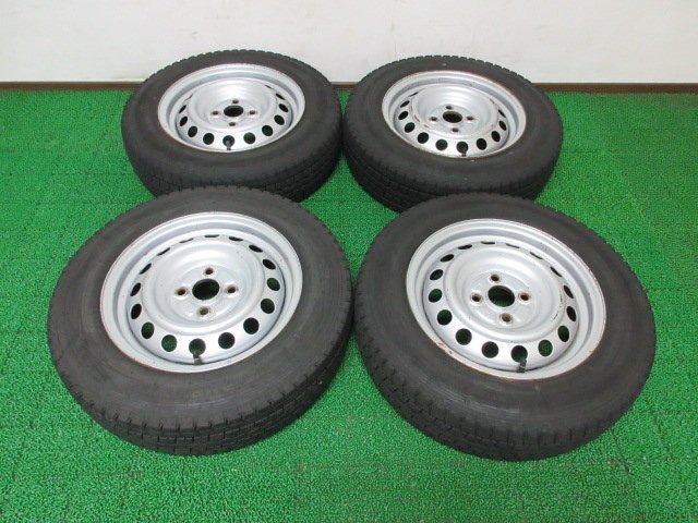 Yahoo!オークション - D177155/80R14 88/86 超溝高 8~9分山 スタッドレ...