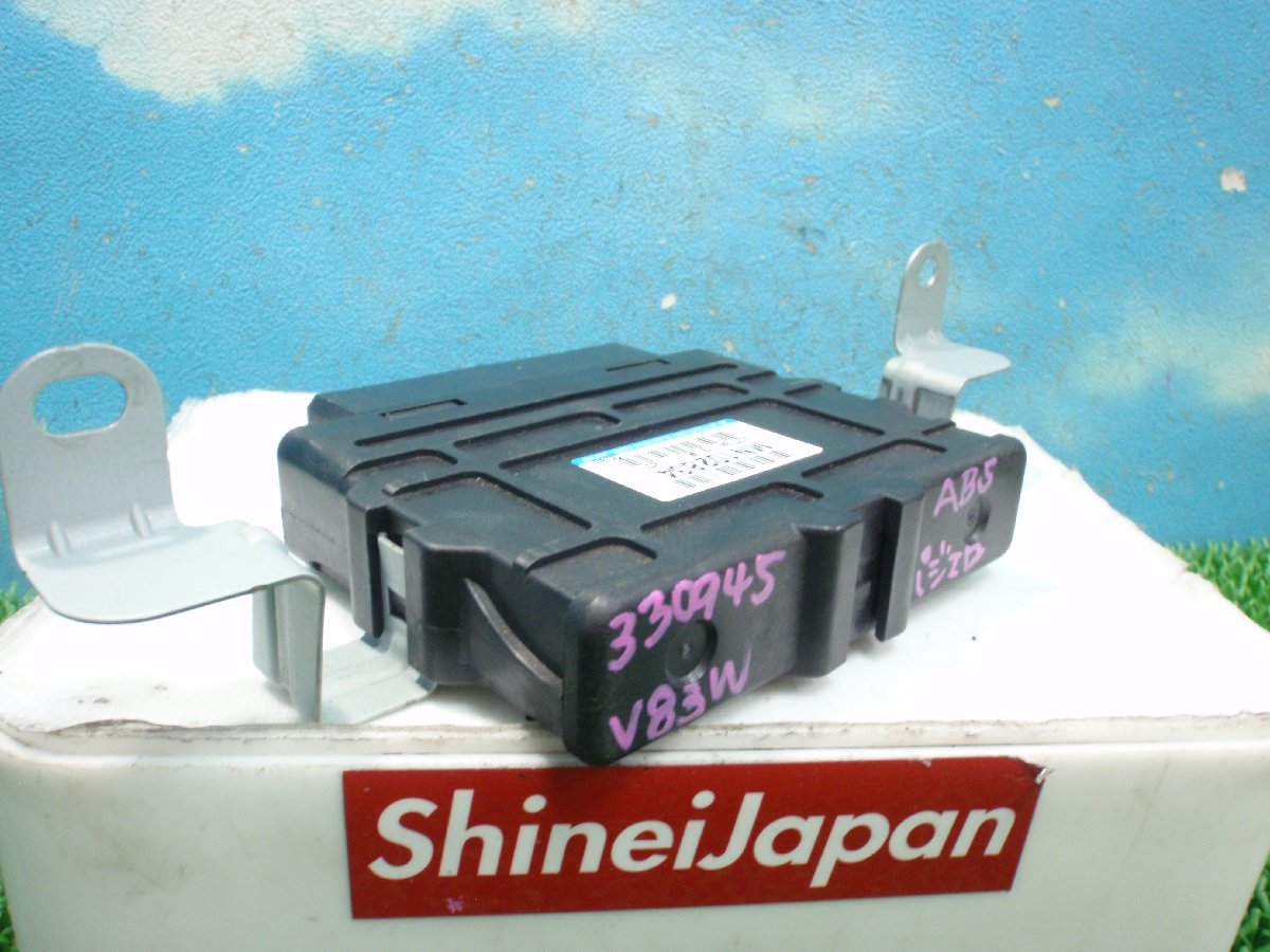 Yahoo!オークション - V83W 三菱 パジェロ ABSコンピューター ABSコン...