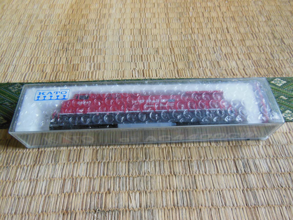 N Kato 176-7211 GE AC4400CW CP #9524 Two Flags 走行僅少(外国車輌)｜売買されたオークション情報、yahooの商品情報をアーカイブ公開 ...