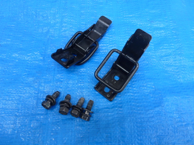 19年 TV1 TV2 TW1 TW2 スバル サンバー シート 助手席 金具 留め具(スバル用)｜売買されたオークション情報、yahooの商品情報をアーカイブ公開 - オークファン ...