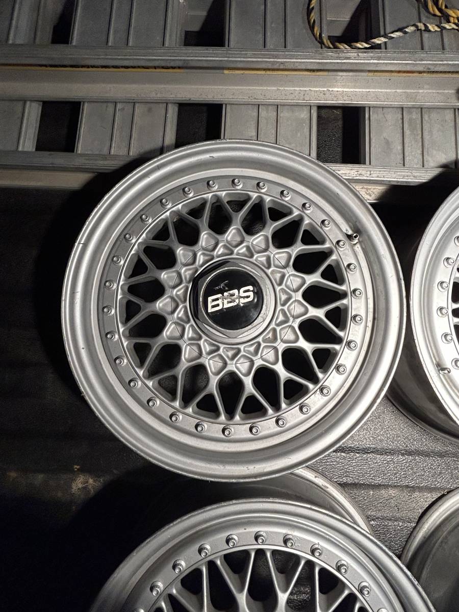 BBS RS 15インチ 4穴 4本セット ＋1本おまけ RS279 4本 114.3 6J×15H2ET40 RS032 1本 ホイールキャップ 3＋1個(社外品)｜売買されたオークション ...