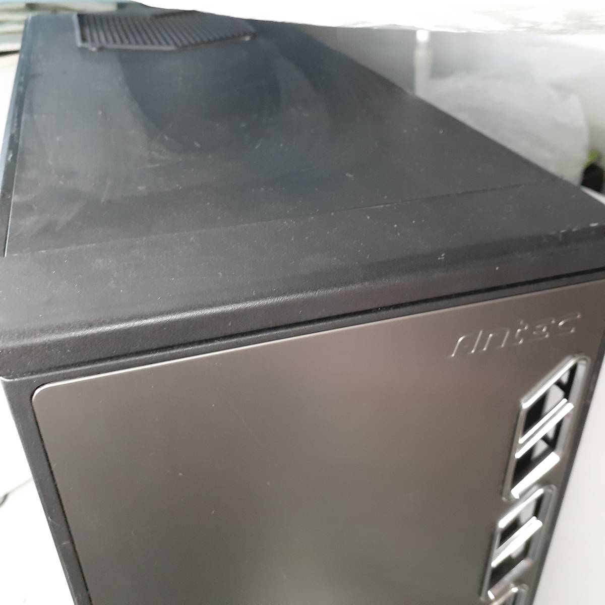 Antec P183 PCケース DVD-RW 電源付属(その他)｜売買されたオークション情報、yahooの商品情報をアーカイブ公開 - オークファン（aucfan.com）