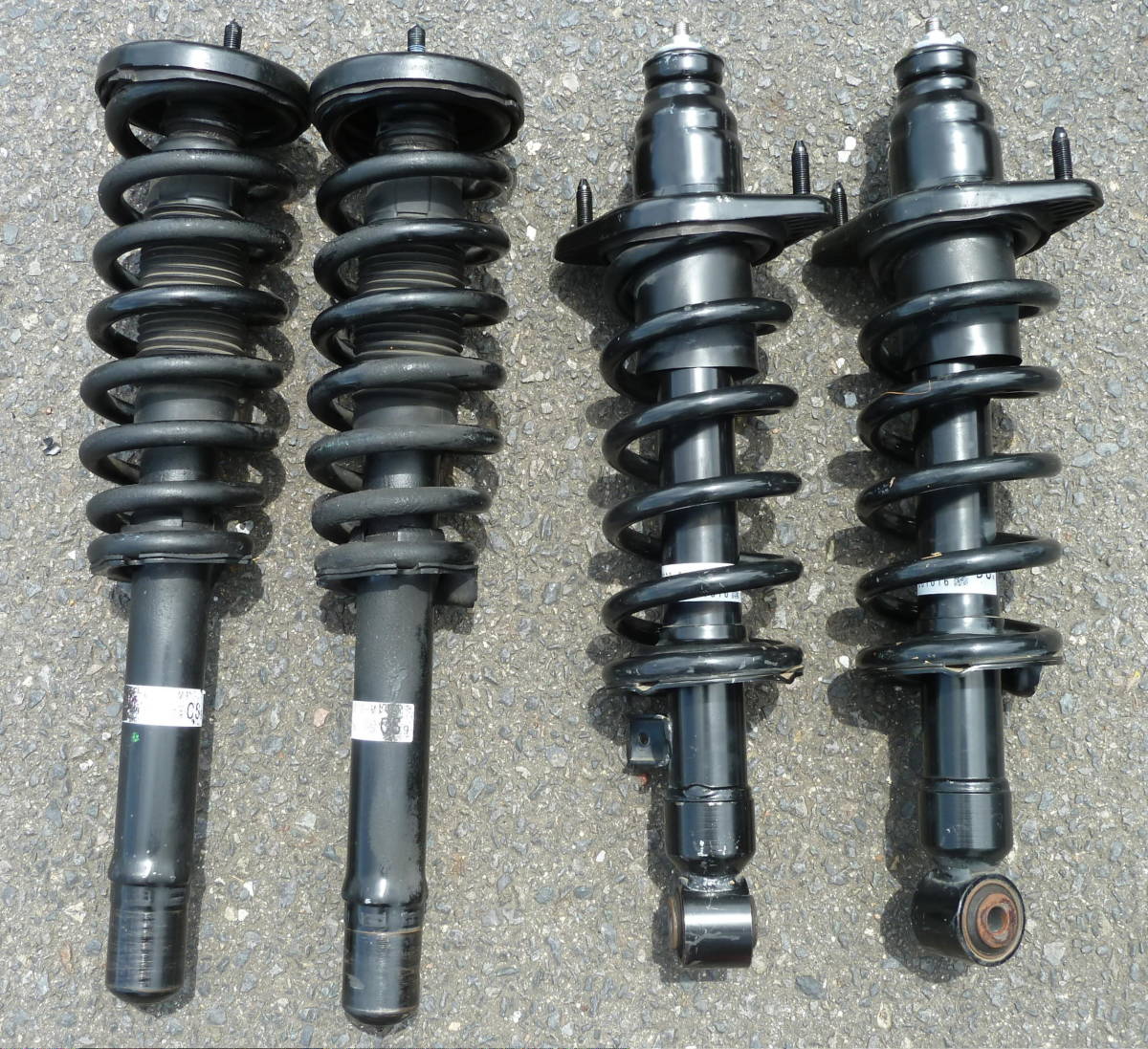 2308-Z4 RB3 オデッセイ アブソルート 純正 サスペンション 51610-SLE-J010-M1 51620-SLE-J010-M1 52610-SLE-J010-M1 52620 ...