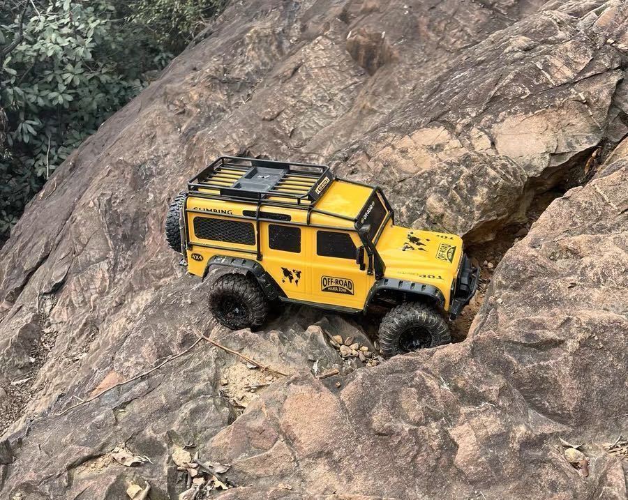 セールバッテリー2本 ラジコンクローラー オフロード1/10スケール 4WD RCトラック LEDライト RTR HB ZP1005 検MN128 MN86S WPL C54 MN99S(完成 ...