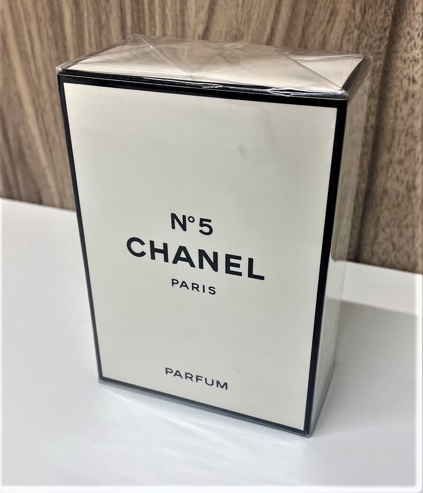 Yahoo!オークション - Y CHANEL シャネル 香水 N°5 56ml シャネル香水...