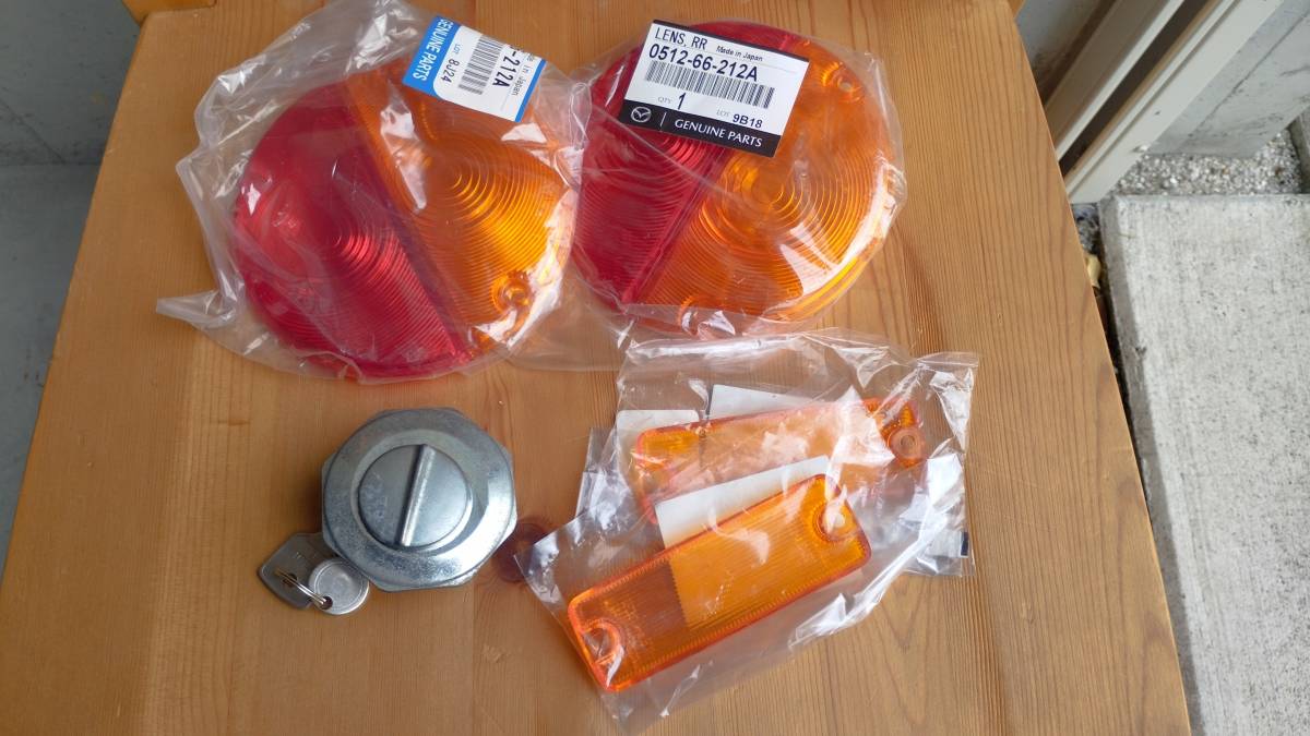 マツダ純正 レンズセットと あると安心のガソリンキャップ キーポーターキャブ用 PC56T PC4D もしかしてPC3Aも(ウィンカー、サイドマーカー)｜売買されたオークション情報、yahoo ...