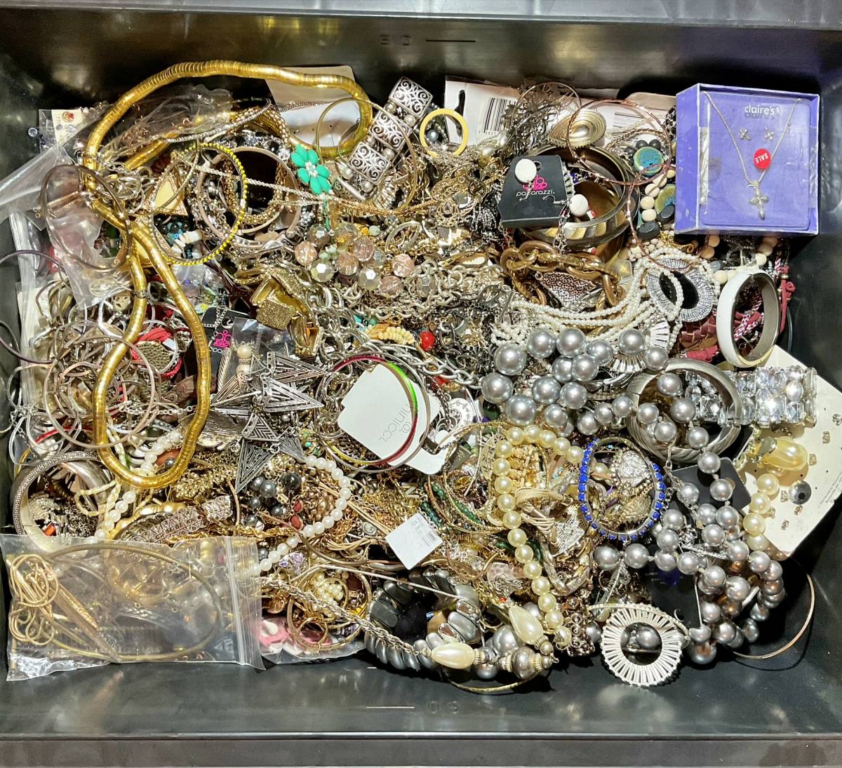 Yahoo!オークション - 大量 アクセサリー まとめ売り 24Kg ネックレス ...