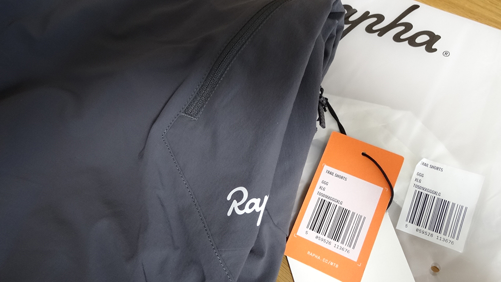 Yahoo!オークション - 送料無料 Rapha TRAIL SHORTS サイズXL ラファ ...