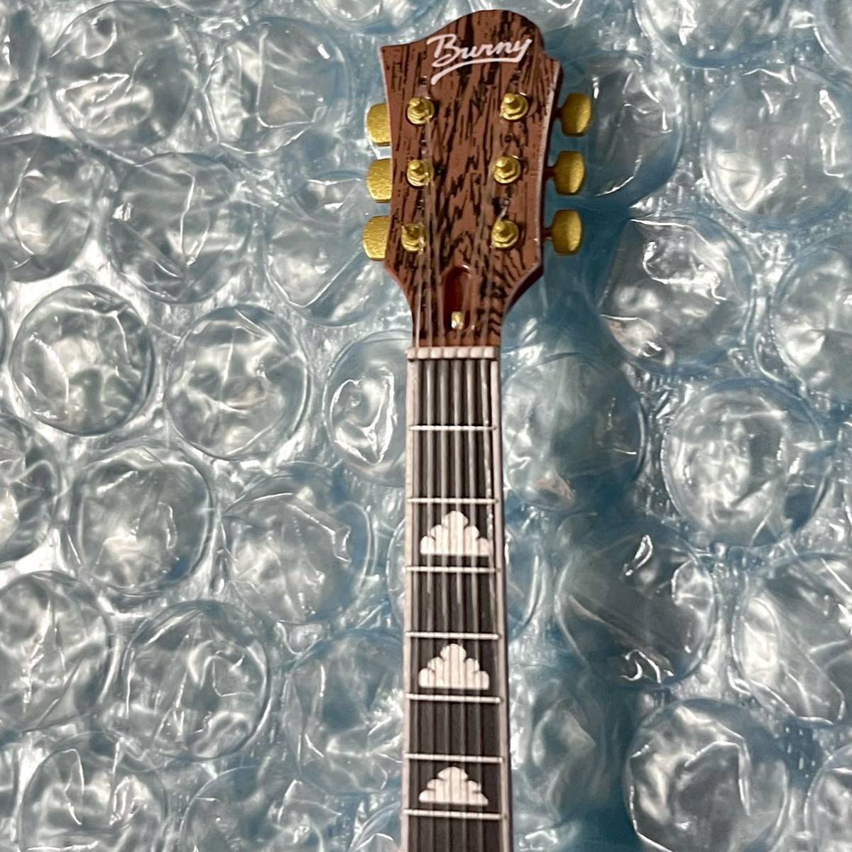 Yahoo!オークション - FERNANDES / Burny MG-LD hide Model 1/8 “レモ...