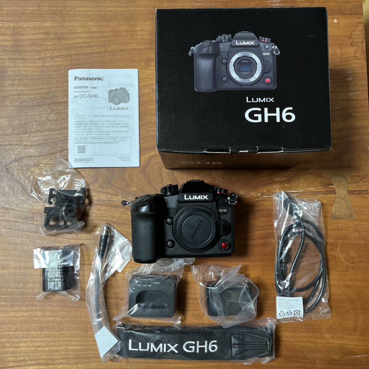 Yahoo!オークション - Panasonic LUMIX DC-GH6 本体 CFカード付き