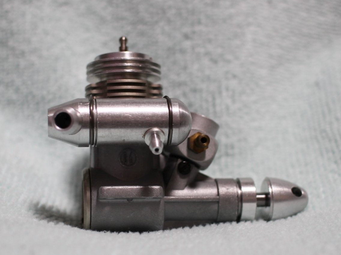 Yahoo!オークション - Wasp .061 APエンジン