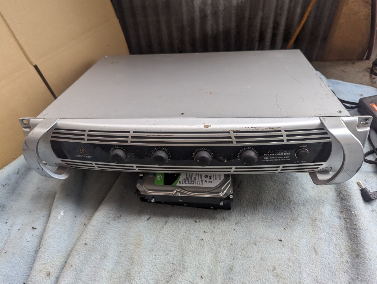 Yahoo!オークション - BEHRINGER ベリンガー NU4-6000 アンプ 動作未確...